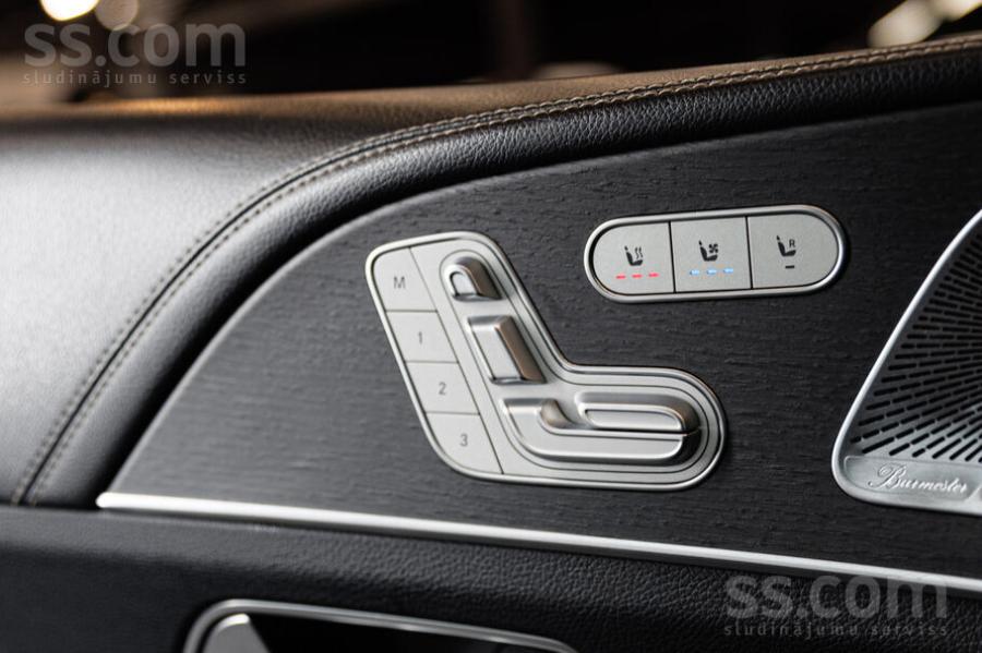 Pelēks Mercedes-Benz GLS 400 2021 Rīga, ar dzinēja tilpumu 3.00 L un nobraukumu 120 tūkst. km par 67000 €, foto 24 vietnē AUTOMOTO.COM.LV