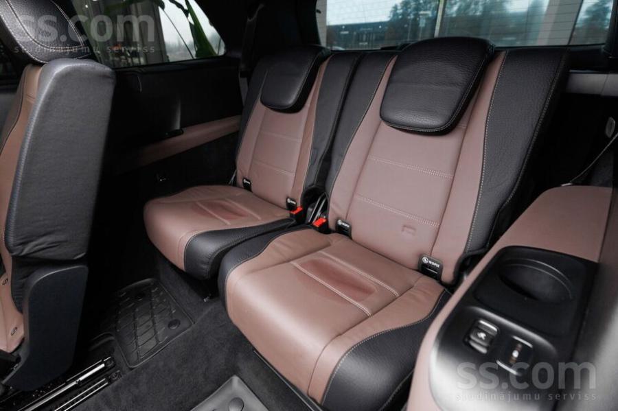 Pelēks Mercedes-Benz GLS 400 2021 Rīga, ar dzinēja tilpumu 3.00 L un nobraukumu 120 tūkst. km par 67000 €, foto 28 vietnē AUTOMOTO.COM.LV
