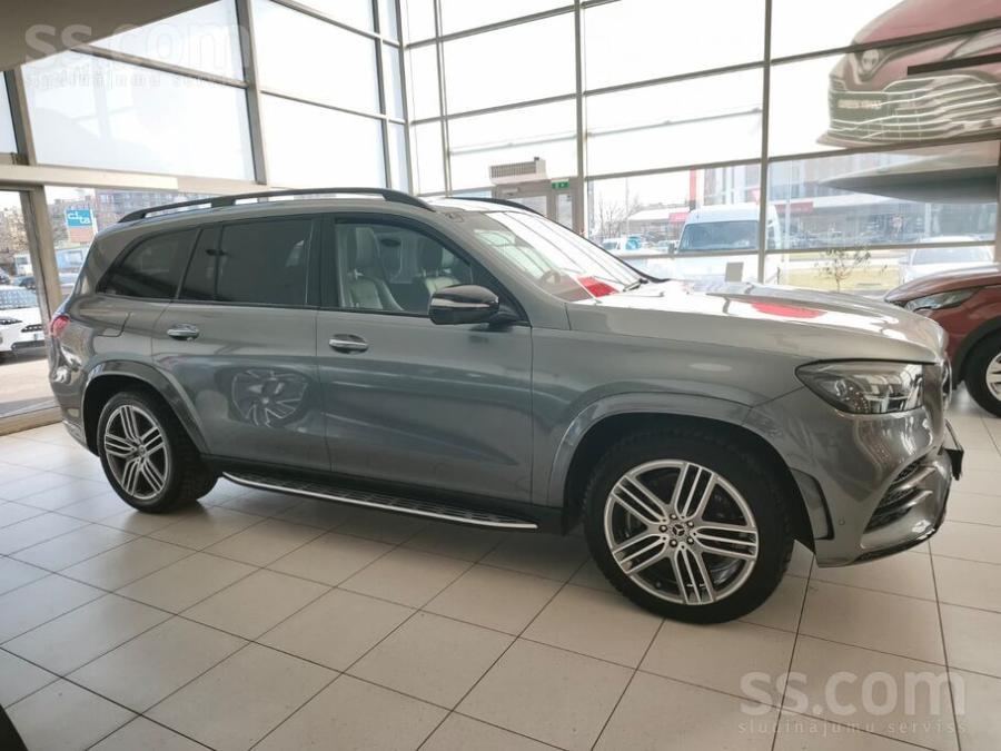 Pelēks Mercedes-Benz GLS 400 2023 Rīga, ar dzinēja tilpumu 3.00 L un nobraukumu 42 tūkst. km par 82500 €, foto 3 vietnē AUTOMOTO.COM.LV
