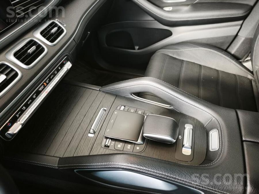 Pelēks Mercedes-Benz GLS 400 2023 Rīga, ar dzinēja tilpumu 3.00 L un nobraukumu 42 tūkst. km par 82500 €, foto 21 vietnē AUTOMOTO.COM.LV