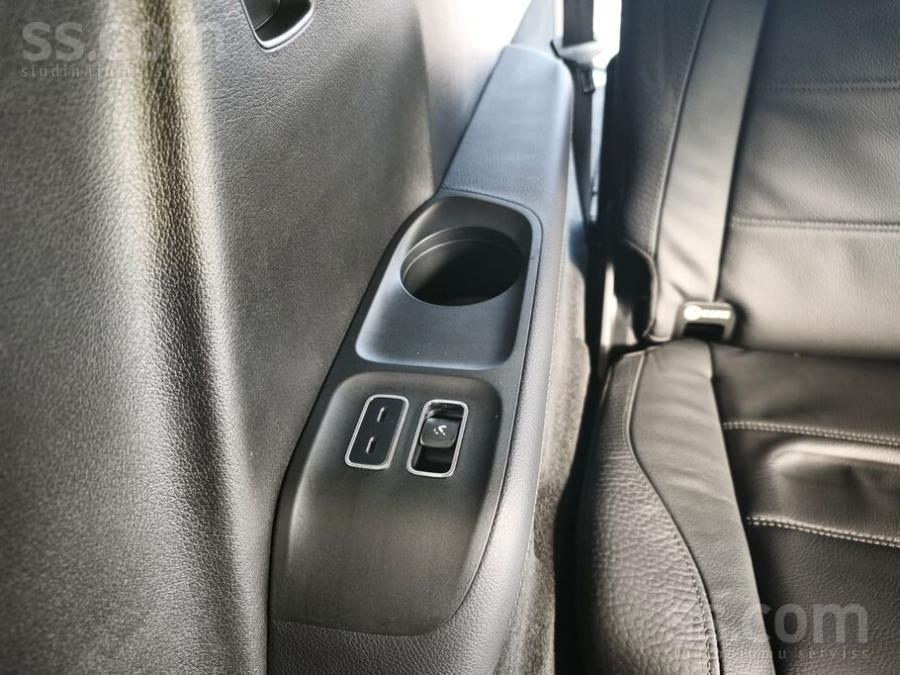 Pelēks Mercedes-Benz GLS 400 2023 Rīga, ar dzinēja tilpumu 3.00 L un nobraukumu 42 tūkst. km par 82500 €, foto 26 vietnē AUTOMOTO.COM.LV