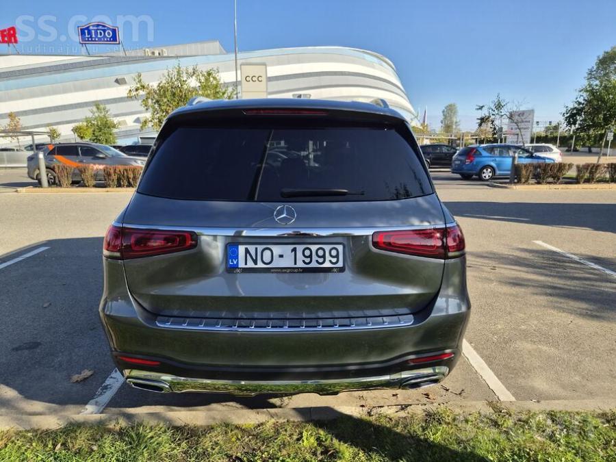 Pelēks Mercedes-Benz GLS 400 2022 Rīga, ar dzinēja tilpumu 3.00 L un nobraukumu 133 tūkst. km par 74900 €, foto 5 vietnē AUTOMOTO.COM.LV