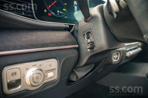 Balts Mercedes-Benz GLS 400 2020 Rīga, ar dzinēja tilpumu 3.00 L un nobraukumu 134 tūkst. km par 59990 €, foto 12 vietnē AUTOMOTO.COM.LV