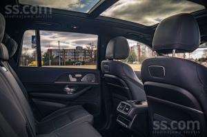 Balts Mercedes-Benz GLS 400 2020 Rīga, ar dzinēja tilpumu 3.00 L un nobraukumu 134 tūkst. km par 59990 €, foto 25 vietnē AUTOMOTO.COM.LV