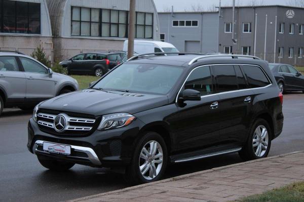 Black Mercedes-Benz GLS 450 2017 in Vilnius, with an engine capacity of 3.00 L and mileage of 180 thousand km for 21800 €, photo 3 on AUTOMOTO.COM.LV