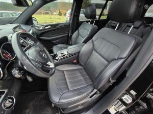 Melns Mercedes-Benz GLS 450 2017 Viļņa, ar dzinēja tilpumu 3.00 L un nobraukumu 180 tūkst. km par 21800 €, foto 12 vietnē AUTOMOTO.COM.LV