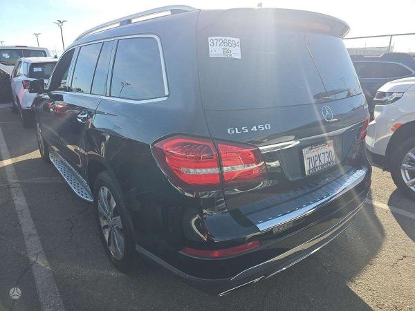 Black Mercedes-Benz GLS 450 2017 in Siauliai, with an engine capacity of 0.00 L and mileage of 219 thousand km for 17800 €, photo 4 on AUTOMOTO.COM.LV