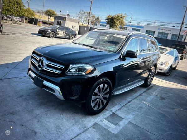 Black Mercedes-Benz GLS 450 2017 in Klaipeda, with an engine capacity of 3.00 L and mileage of 205 thousand km for 19750 €, photo 1 on AUTOMOTO.COM.LV