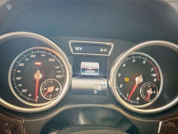 Black Mercedes-Benz GLS 450 2017 in Klaipeda, with an engine capacity of 3.00 L and mileage of 205 thousand km for 19750 €, photo 4 on AUTOMOTO.COM.LV