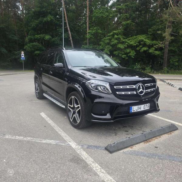 Черный Мерседес GLS 450 2017 в Клайпеда, объемом двигателя 3.00 л и пробегом 129 тыс. км за 26500 €, фото 5 на AUTOMOTO.COM.LV