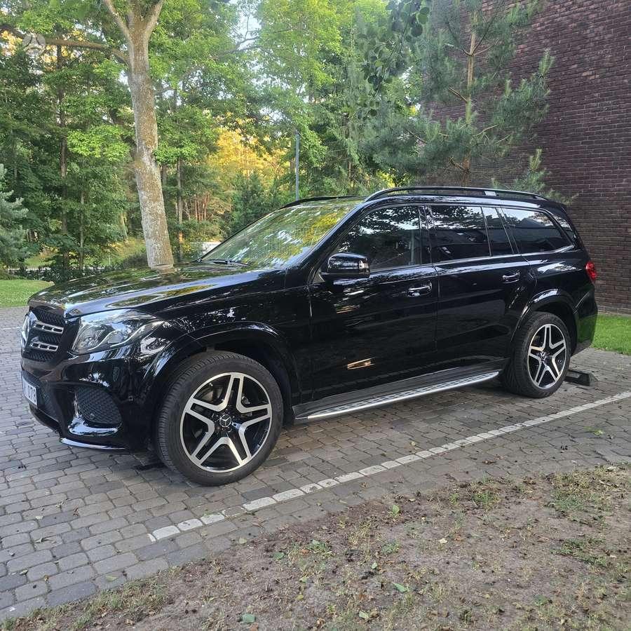 Melns Mercedes-Benz GLS 450 2017 Klaipėda, ar dzinēja tilpumu 3.00 L un nobraukumu 129 tūkst. km par 26500 €, foto 13 vietnē AUTOMOTO.COM.LV
