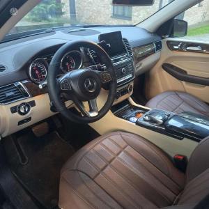 Melns Mercedes-Benz GLS 450 2017 Klaipėda, ar dzinēja tilpumu 3.00 L un nobraukumu 129 tūkst. km par 26500 €, foto 14 vietnē AUTOMOTO.COM.LV