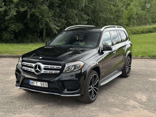 Black Mercedes-Benz GLS 450 2017 in Kaunas, with an engine capacity of 3.00 L and mileage of 159 thousand km for 25900 €, photo 1 on AUTOMOTO.COM.LV