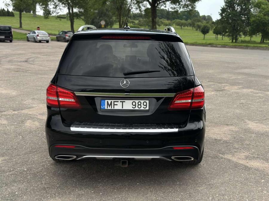 Melns Mercedes-Benz GLS 450 2017 Kauņa, ar dzinēja tilpumu 3.00 L un nobraukumu 159 tūkst. km par 25900 €, foto 4 vietnē AUTOMOTO.COM.LV