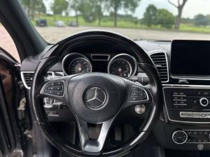 Melns Mercedes-Benz GLS 450 2017 Kauņa, ar dzinēja tilpumu 3.00 L un nobraukumu 159 tūkst. km par 25900 €, foto 10 vietnē AUTOMOTO.COM.LV