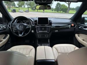 Melns Mercedes-Benz GLS 450 2017 Kauņa, ar dzinēja tilpumu 3.00 L un nobraukumu 159 tūkst. km par 25900 €, foto 12 vietnē AUTOMOTO.COM.LV