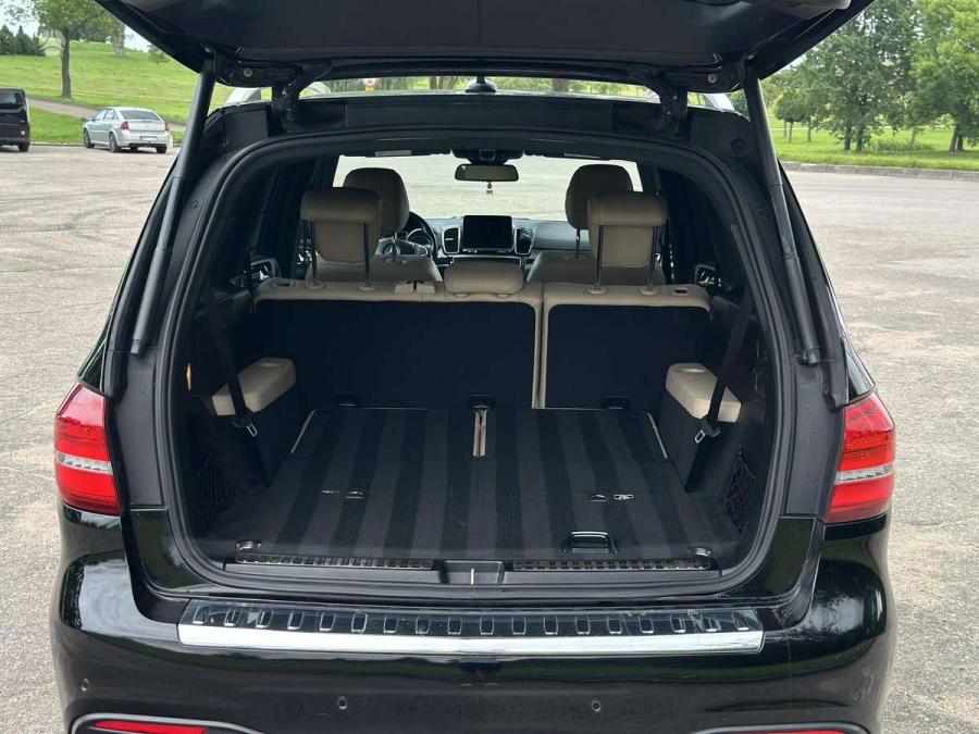 Melns Mercedes-Benz GLS 450 2017 Kauņa, ar dzinēja tilpumu 3.00 L un nobraukumu 159 tūkst. km par 25900 €, foto 13 vietnē AUTOMOTO.COM.LV