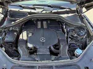 Black Mercedes-Benz GLS 450 2017 in Gargzdai, with an engine capacity of 3.00 L and mileage of 152 thousand km for 36542 €, photo 24 on AUTOMOTO.COM.LV