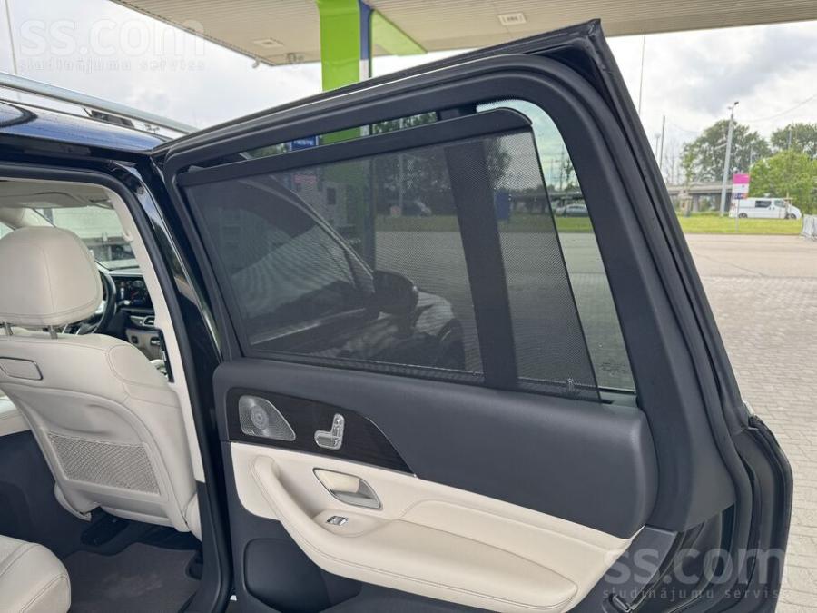 Черный Мерседес GLS 450 2019 в Рига, объемом двигателя 3.00 л и пробегом 0 тыс. км за 56450 €, фото 13 на AUTOMOTO.COM.LV