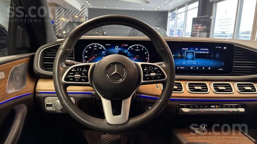 Melns Mercedes-Benz GLS 450 2020 Rīga, ar dzinēja tilpumu 3.00 L un nobraukumu 86 tūkst. km par 59990 €, foto 20 vietnē AUTOMOTO.COM.LV