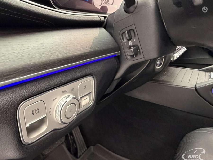 Black Mercedes-Benz GLS 450 2020 in Vilnius, with an engine capacity of 3.00 L and mileage of 89 thousand km for 63500 €, photo 31 on AUTOMOTO.COM.LV