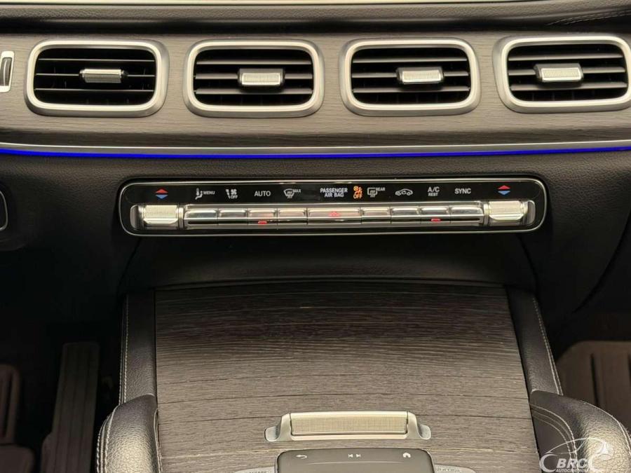 Melns Mercedes-Benz GLS 450 2020 Viļņa, ar dzinēja tilpumu 3.00 L un nobraukumu 89 tūkst. km par 61500 €, foto 22 vietnē AUTOMOTO.COM.LV