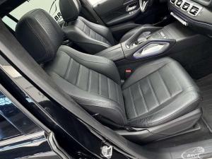 Black Mercedes-Benz GLS 450 2020 in Vilnius, with an engine capacity of 3.00 L and mileage of 89 thousand km for 59000 €, photo 7 on AUTOMOTO.COM.LV
