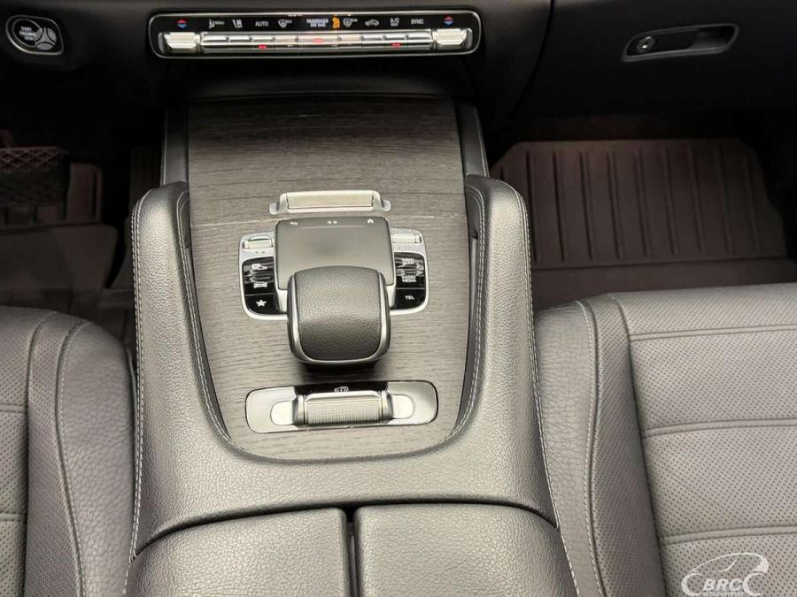 Black Mercedes-Benz GLS 450 2020 in Vilnius, with an engine capacity of 3.00 L and mileage of 89 thousand km for 59000 €, photo 23 on AUTOMOTO.COM.LV