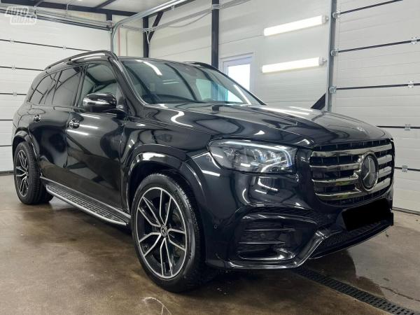 Mercedes-Benz GLS 450 2020 in Aukstieji Rusokai on AUTOMOTO.COM.LV Black Mercedes-Benz GLS 450 2020 in Aukstieji Rusokai, with an engine capacity of 3.00 L and mileage of 80 thousand km for 59000 €, photo 5 on AUTOMOTO.COM.LV