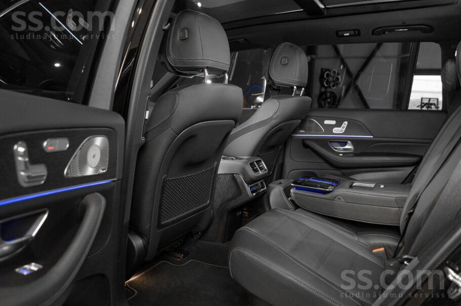 Черный Мерседес GLS 450 2025 в Рига, объемом двигателя 3.00 л и пробегом 20 тыс. км за 107000 €, фото 13 на AUTOMOTO.COM.LV