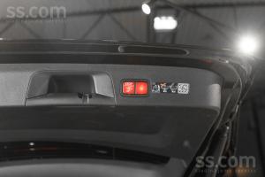 Черный Мерседес GLS 450 2025 в Рига, объемом двигателя 3.00 л и пробегом 20 тыс. км за 107000 €, фото 34 на AUTOMOTO.COM.LV