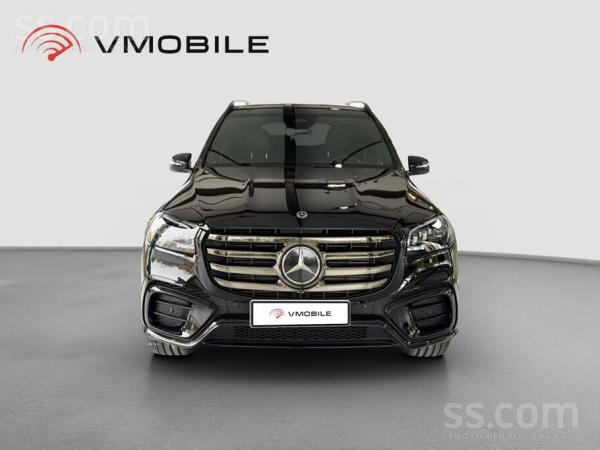 Black Mercedes-Benz GLS 450 2025 in Riga, with an engine capacity of 3.00 L and mileage of 11 thousand km for 108600 €, photo 3 on AUTOMOTO.COM.LV