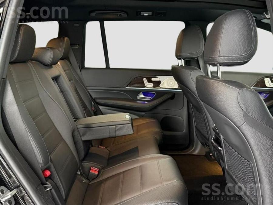 Черный Мерседес GLS 450 2025 в Рига, объемом двигателя 3.00 л и пробегом 11 тыс. км за 108600 €, фото 11 на AUTOMOTO.COM.LV