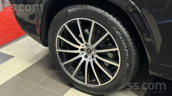 Melns Mercedes-Benz GLS 450 2025 Rīga, ar dzinēja tilpumu 3.00 L un nobraukumu 9 tūkst. km par 104990 €, foto 10 vietnē AUTOMOTO.COM.LV