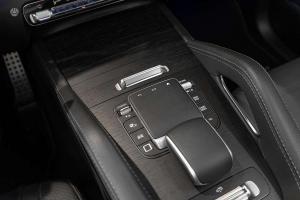 Melns Mercedes-Benz GLS 450 2025 Rīga, ar dzinēja tilpumu 0.00 L un nobraukumu 20 tūkst. km par 107000 €, foto 33 vietnē AUTOMOTO.COM.LV