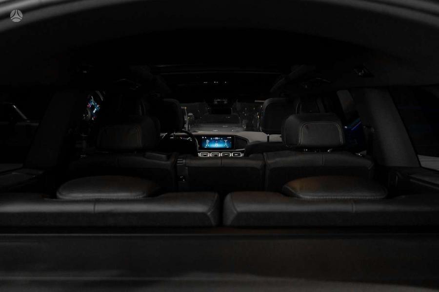 Melns Mercedes-Benz GLS 450 2025 Rīga, ar dzinēja tilpumu 0.00 L un nobraukumu 20 tūkst. km par 107000 €, foto 40 vietnē AUTOMOTO.COM.LV