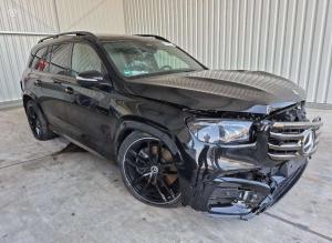 Black Mercedes-Benz GLS 450 2026 in Klaipeda, with an engine capacity of 2.99 L and mileage of 6 thousand km for 37259 €, photo 3 on AUTOMOTO.COM.LV