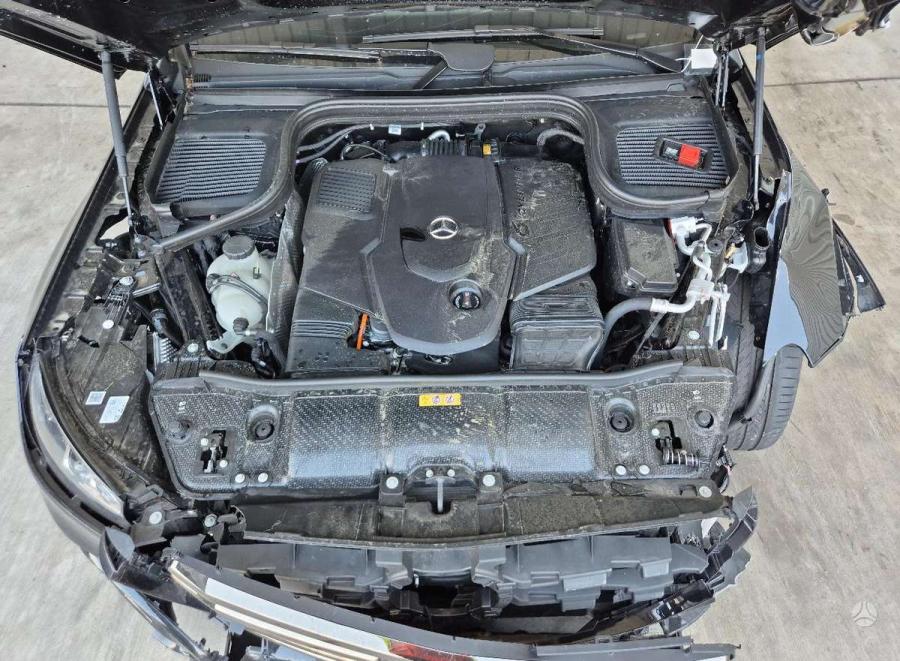 Black Mercedes-Benz GLS 450 2026 in Klaipeda, with an engine capacity of 2.99 L and mileage of 6 thousand km for 37259 €, photo 11 on AUTOMOTO.COM.LV