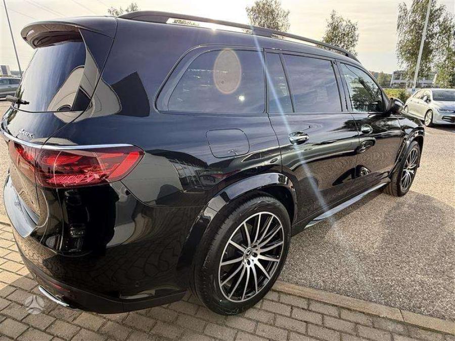 Melns Mercedes-Benz GLS 450 2026 Kauņa, ar dzinēja tilpumu 2.99 L un nobraukumu 0 tūkst. km par 119137 €, foto 5 vietnē AUTOMOTO.COM.LV