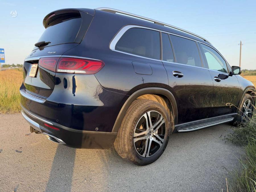 Zils Mercedes-Benz GLS 450 2020 Šauļi, ar dzinēja tilpumu 3.00 L un nobraukumu 158 tūkst. km par 44444 €, foto 17 vietnē AUTOMOTO.COM.LV
