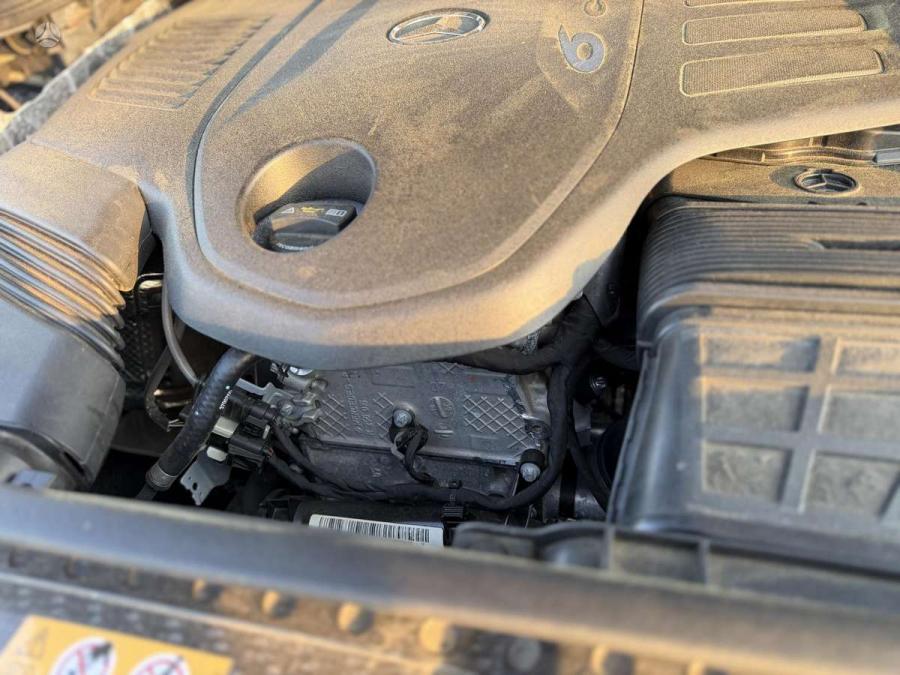 Zils Mercedes-Benz GLS 450 2020 Šauļi, ar dzinēja tilpumu 3.00 L un nobraukumu 158 tūkst. km par 44444 €, foto 30 vietnē AUTOMOTO.COM.LV