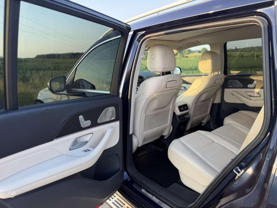 Zils Mercedes-Benz GLS 450 2020 Šauļi, ar dzinēja tilpumu 3.00 L un nobraukumu 158 tūkst. km par 44444 €, foto 41 vietnē AUTOMOTO.COM.LV