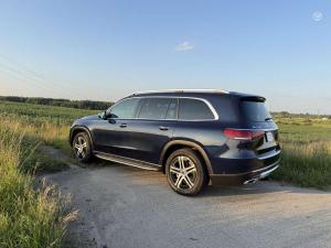 Zils Mercedes-Benz GLS 450 2020 Šauļi, ar dzinēja tilpumu 3.00 L un nobraukumu 158 tūkst. km par 44444 €, foto 48 vietnē AUTOMOTO.COM.LV