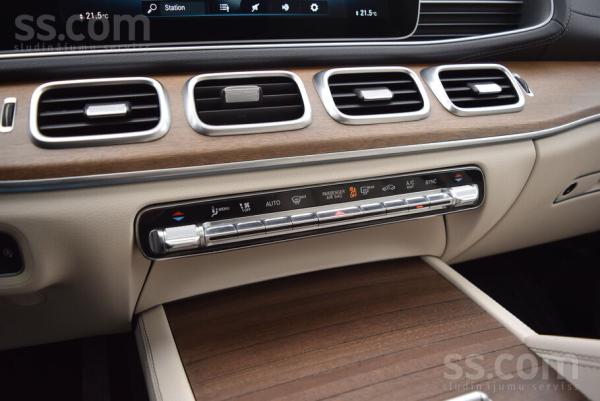 Синий Мерседес GLS 450 2021 в Рига, объемом двигателя 3.00 л и пробегом 120 тыс. км за 44900 €, фото 6 на AUTOMOTO.COM.LV