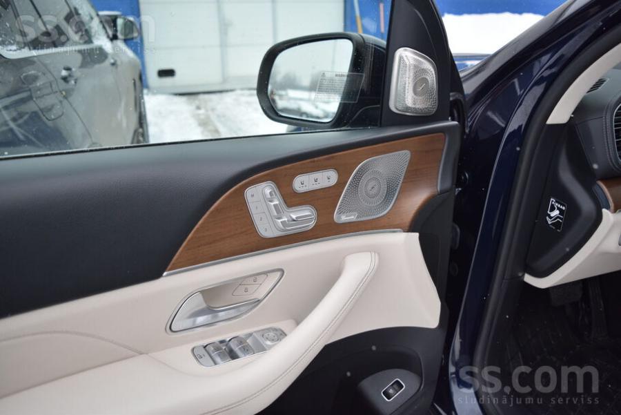 Zils Mercedes-Benz GLS 450 2021 Rīga, ar dzinēja tilpumu 3.00 L un nobraukumu 120 tūkst. km par 44900 €, foto 12 vietnē AUTOMOTO.COM.LV