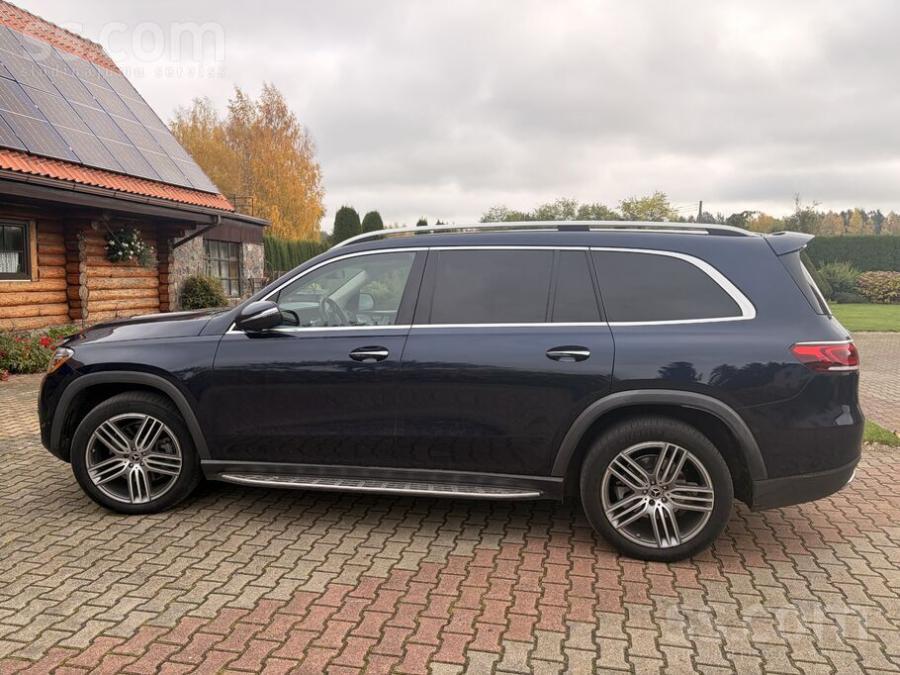 Синий Мерседес GLS 450 2021 в Рига, объемом двигателя 3.00 л и пробегом 131 тыс. км за 53000 €, фото 1 на AUTOMOTO.COM.LV