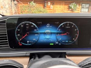 Синий Мерседес GLS 450 2021 в Рига, объемом двигателя 3.00 л и пробегом 131 тыс. км за 53000 €, фото 8 на AUTOMOTO.COM.LV