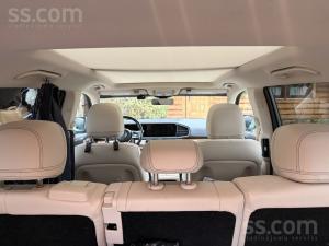 Синий Мерседес GLS 450 2021 в Рига, объемом двигателя 3.00 л и пробегом 131 тыс. км за 53000 €, фото 9 на AUTOMOTO.COM.LV