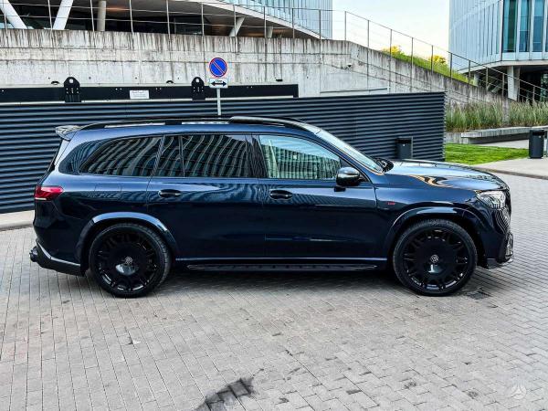 Blue Mercedes-Benz GLS 450 2022 in Vilnius, with an engine capacity of 3.00 L and mileage of 36 thousand km for 66900 €, photo 4 on AUTOMOTO.COM.LV