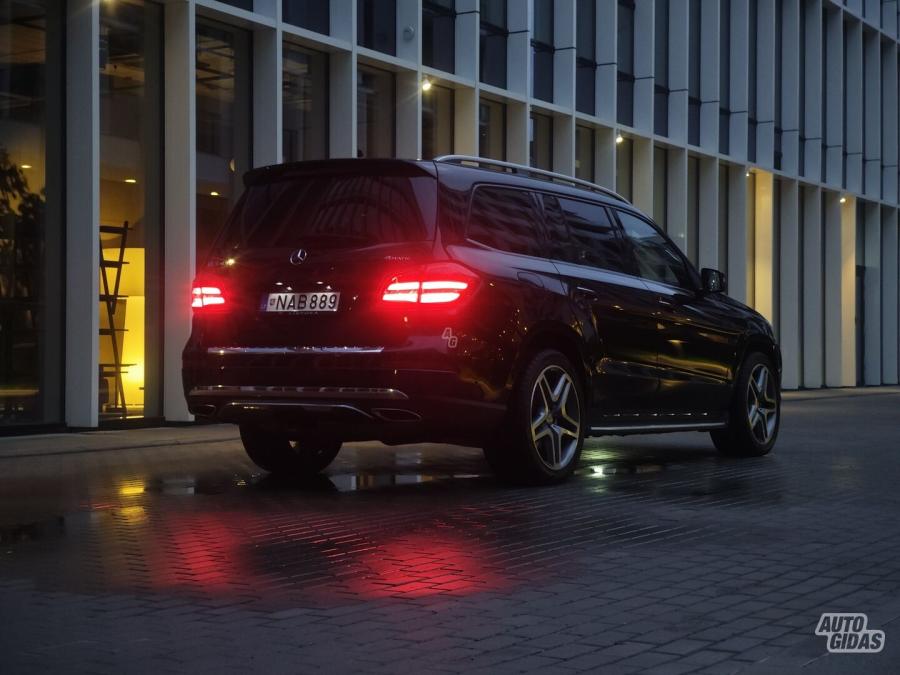 Mercedes-Benz GLS 450 2017 in Vilnius, with an engine capacity of 3.00 L and mileage of 210 thousand km for 24500 €, photo 19 on AUTOMOTO.COM.LV